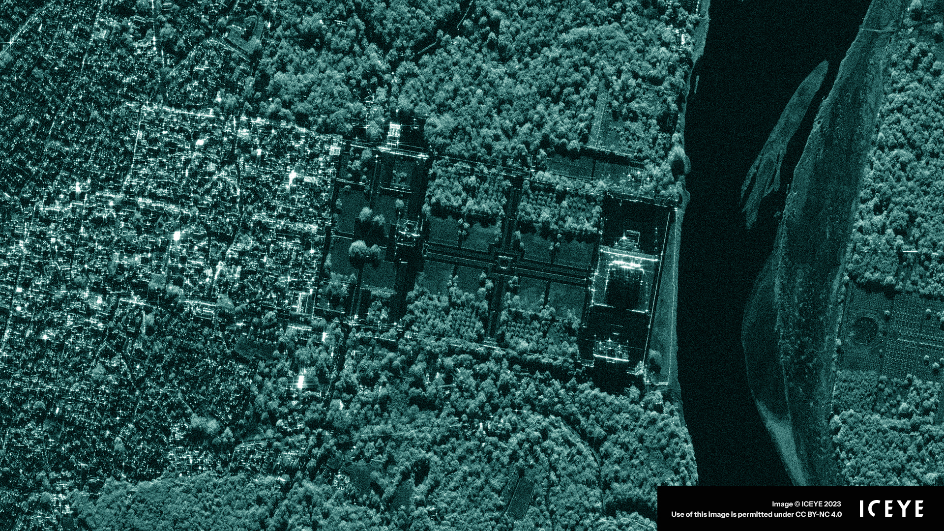 ICEYE and Suhora Technologies Secure Landmark Radar Satellite Imagery Contract